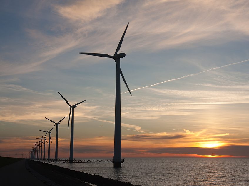 'These Waters Are Hot': U.S. Auction Opens Up Offshore Wind Rush | 2022 ...