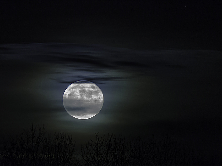 Stuck Evergreen Ship Waits on Full Moon to Float Free | 2022-04-14 ...