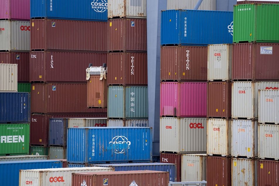 U.S. Merchandise-Trade Deficit Shrinks on Decline in Imports ...