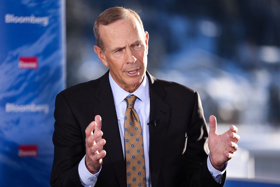 Chevron Still Plans to Ship Cargo Along Red Sea Route, CEO Says ...
